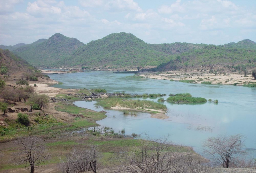 Eight consortia vie for Mphanda Nkuwa megaproject - Zitamar